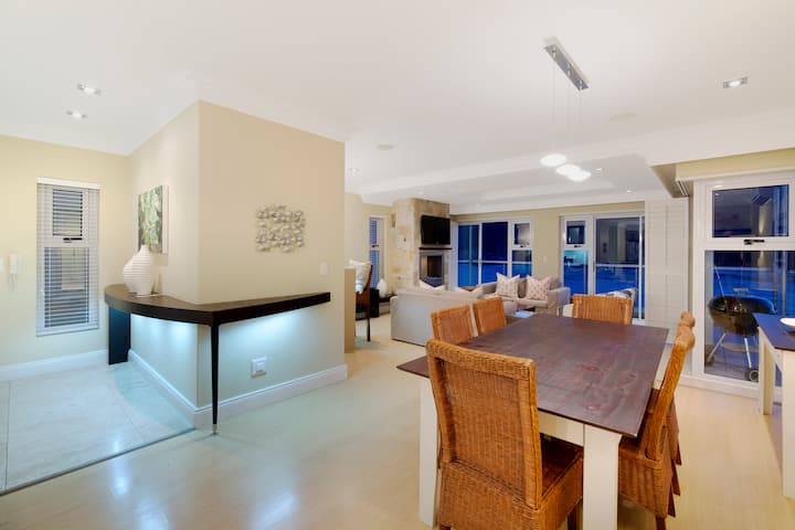 Luxury 3 Bedroom Apartment 4 - Knysna