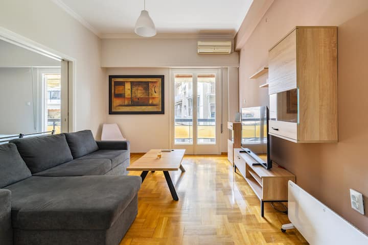 Spacious 2 Bedrm Near All Pangrati Athens Center - Ateena