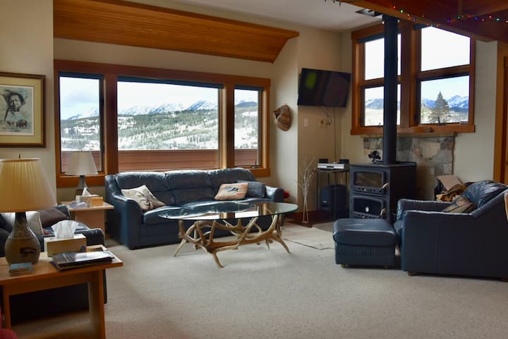 Classic European Chalet - Big Sky, MT