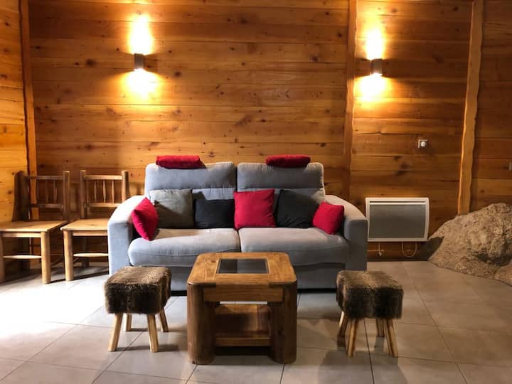 T3 Style Chalet, 2 à 6 Pers, 150m Télécabine, Wifi - Ax-les-Thermes