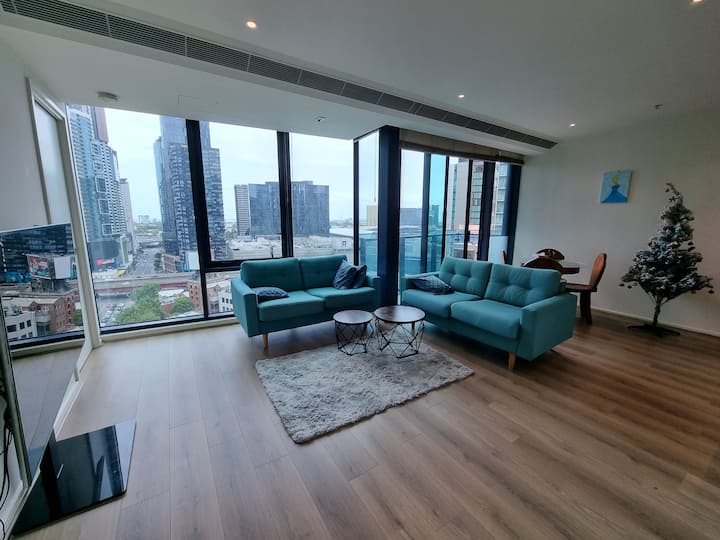 Best Location, Wonderful View - Richmond