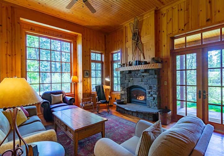 Luxury Cabin - 3 Bedroom / 3 Bath - Black Butte Ranch, OR