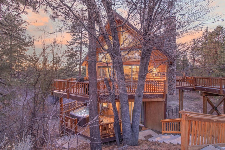 Hot Tub, Pool Table, Close To Zoo, Lake, & Village - Big Bear Lake, CA