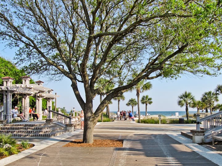 Walk 10 Min To Coligny Beach, 2 Bed Room Condo - Hilton Head Island, SC