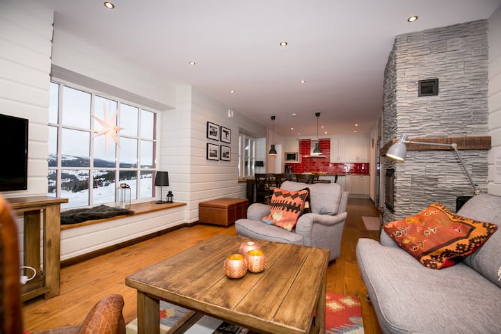 Lyxig 100 Kvm Lägenhet I ÅRe  Sadeln Toppenutsikt - Åre