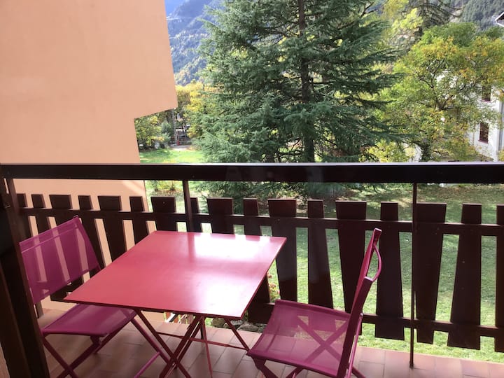 Charmant Studio Avec Terrasse Et Garage Fermé - Lac de Fenestre