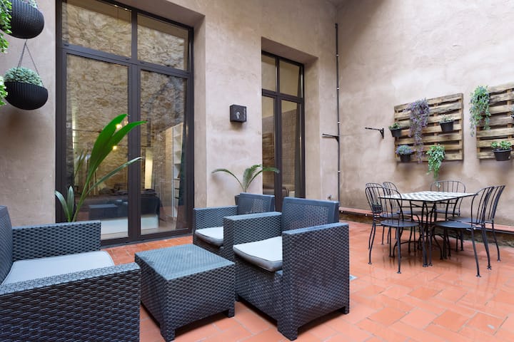 Unique Loft, Private Terrace, Shared Pool, Central - Sant Adrià de Besòs