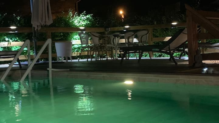 Appartement Avec Piscine à Uchizy - Pont-de-Vaux