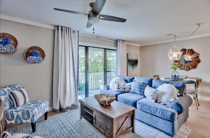 100% Renovated, Steps To Beach, Sleeps 6 - Seaside, FL