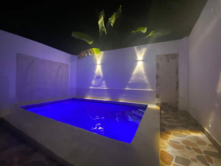 Casa Turquesa - Honda