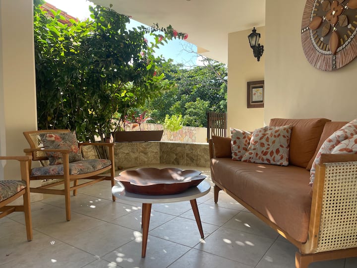 Belíssima Casa, 4/4 C/ Piscina No Coração De Vilas - Lauro de Freitas