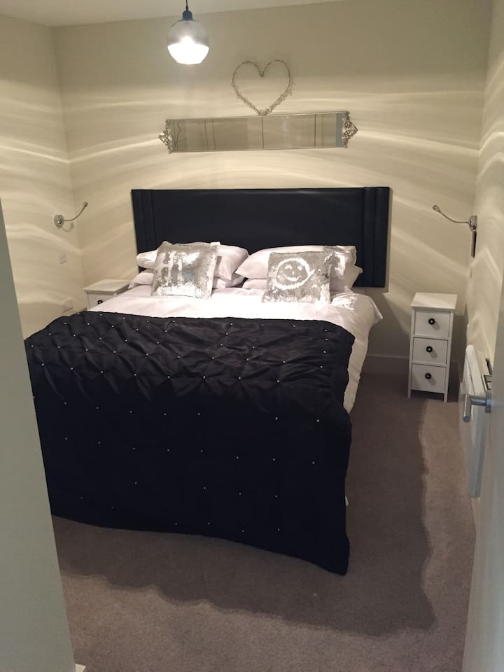 Lovely 1 Bed Flat In Cardiff Close To City Centre - Cardiff