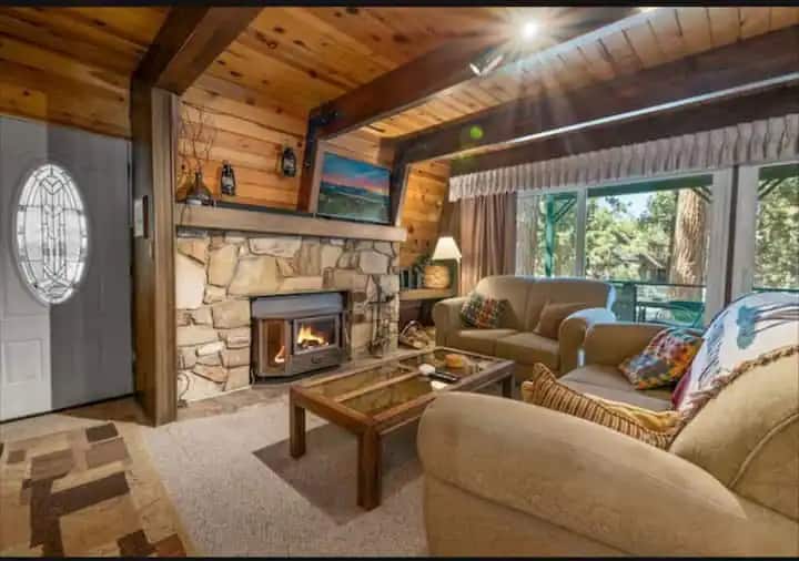 The Bears Lair Perfect For Family W-full Amenities - Big Bear, CA