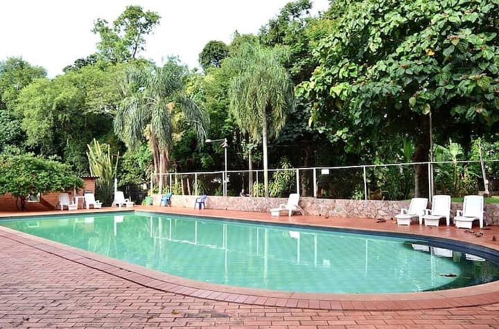 Downtown Suítes Privativas - Piscina & Bbq - Puerto Iguazú