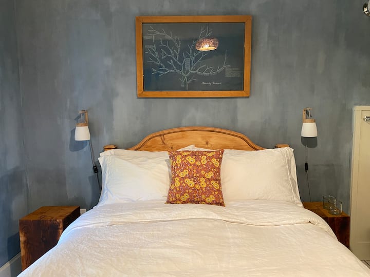 Farmhouse Inn In The Heart Of The Catskills (Rm 9) - Phoenicia, NY