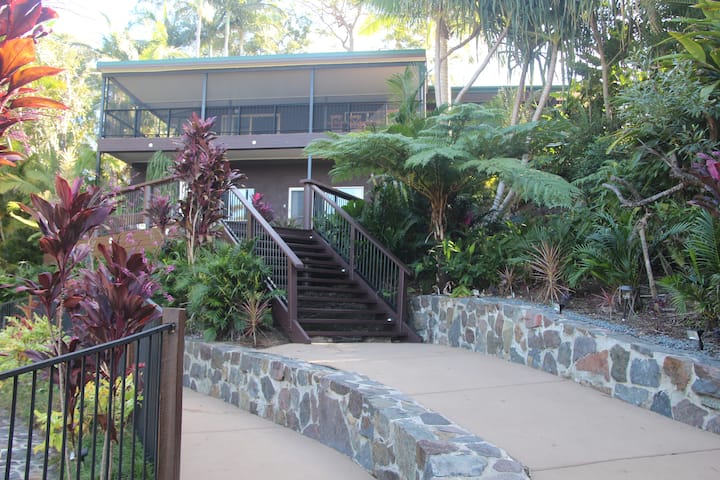 Resort Style Living Holiday Apartment - Queensland