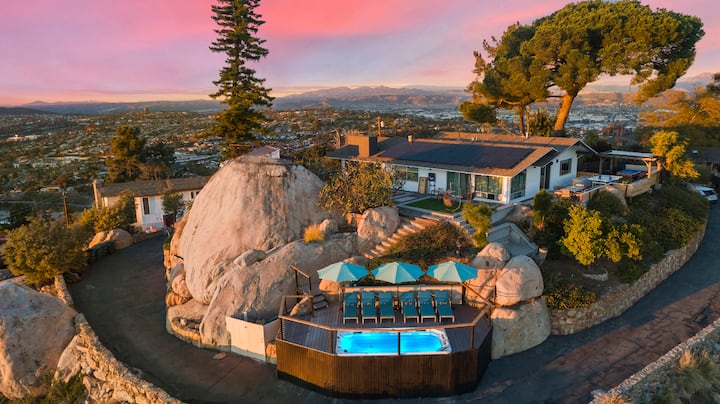 Luxury Resort Style Dream Villa W/best Views Of Sd - San Diego, CA