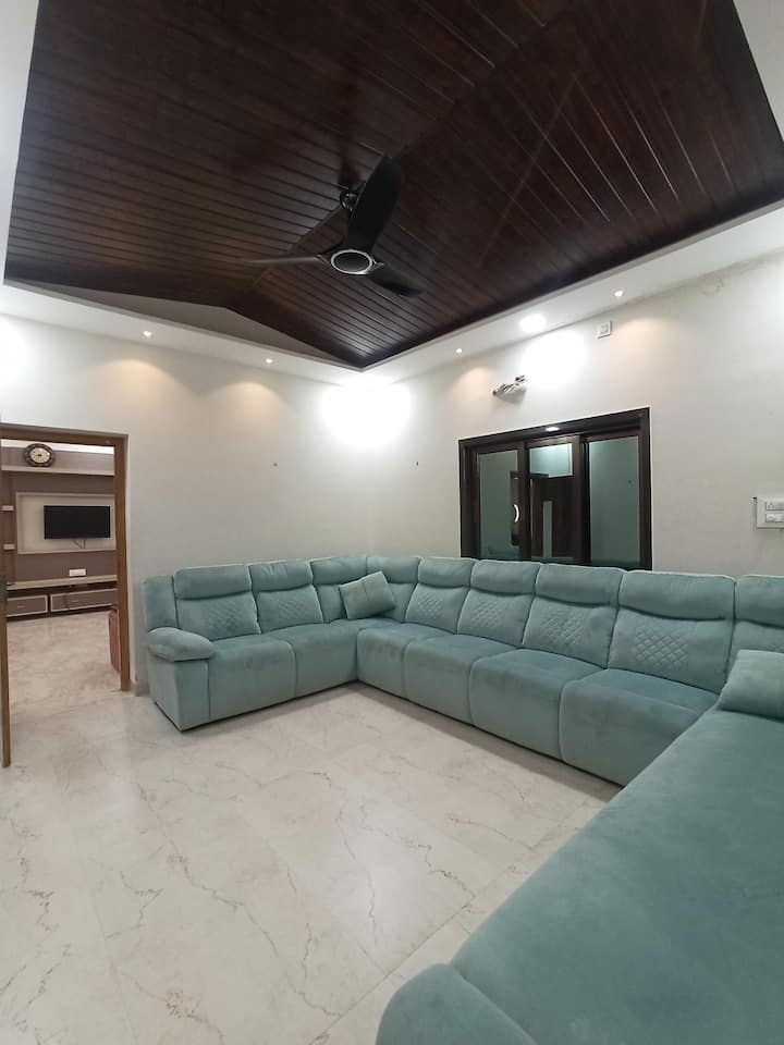 Jawai Leopard Safari (Included)-6 Bhk Luxury Villa - Falna