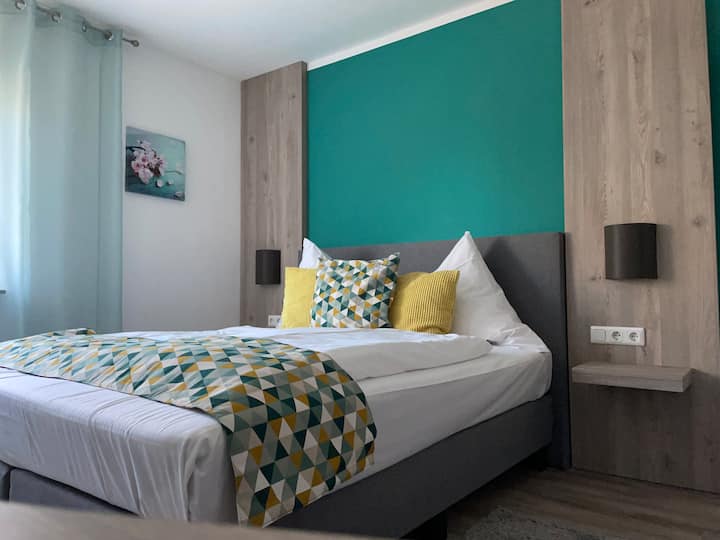 Doppelzimmer In Charmantem Hotel - Straelen