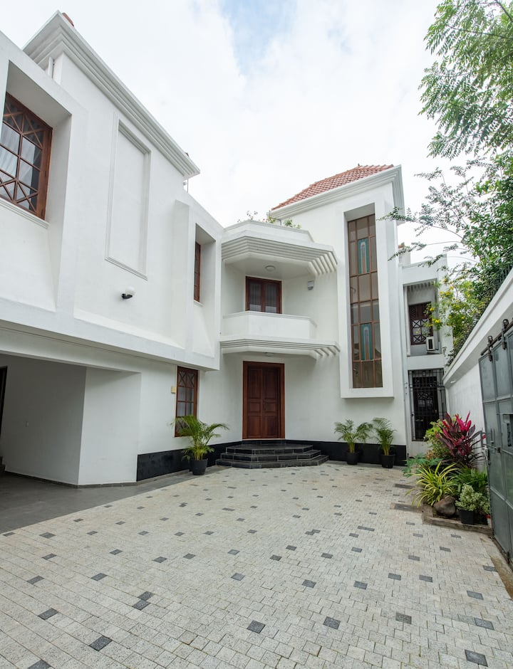 Colombo Villa Vacation Rentals - Western Province, Sri Lanka | Airbnb