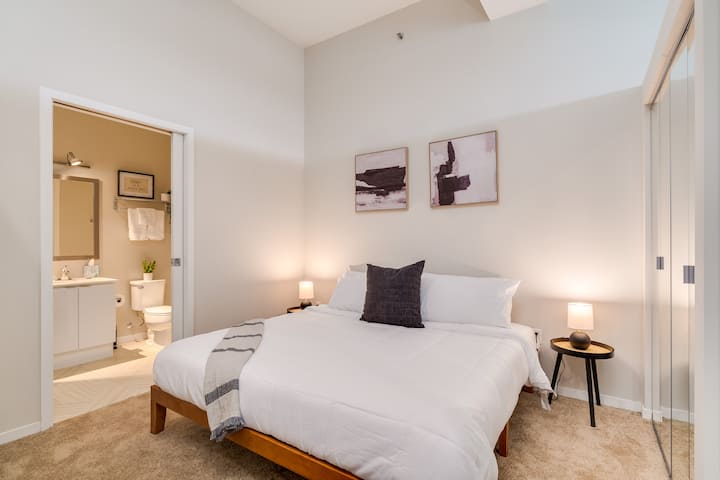 Gym +  King Bed - Cbd, Otr, Stadium #2 - Cold Spring, KY