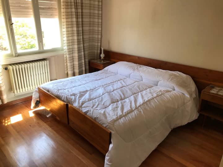 Amplio Depto Equipado Para 4 Personas Céntrico - San Carlos de Bariloche