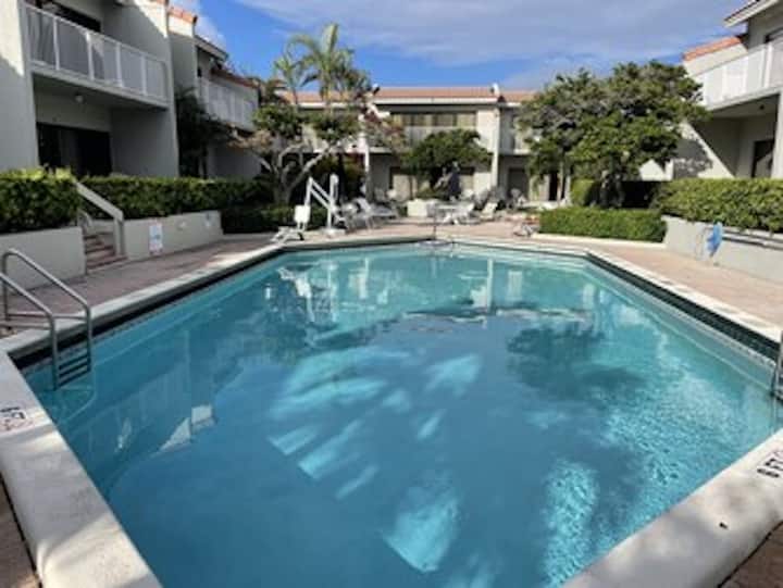 Beach Condo In Boca - Boca Raton, FL