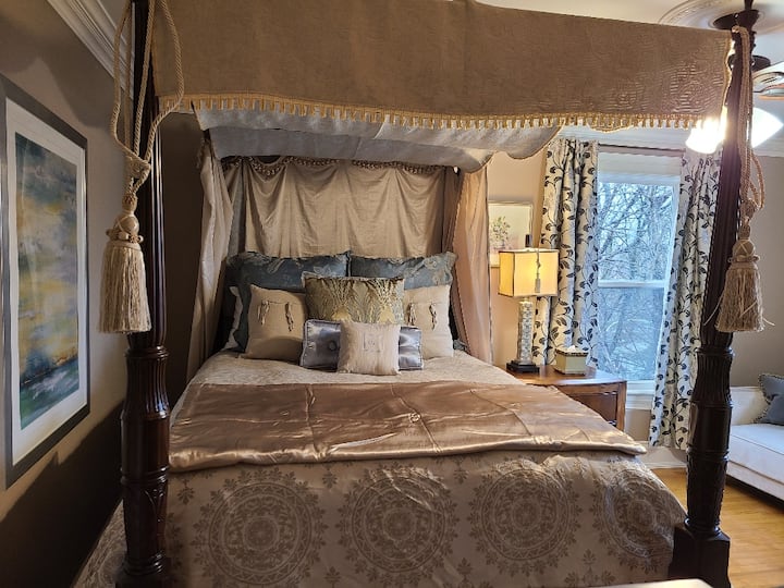 Luxurious & Elegant With Waterfalls & Water Views - Halifax