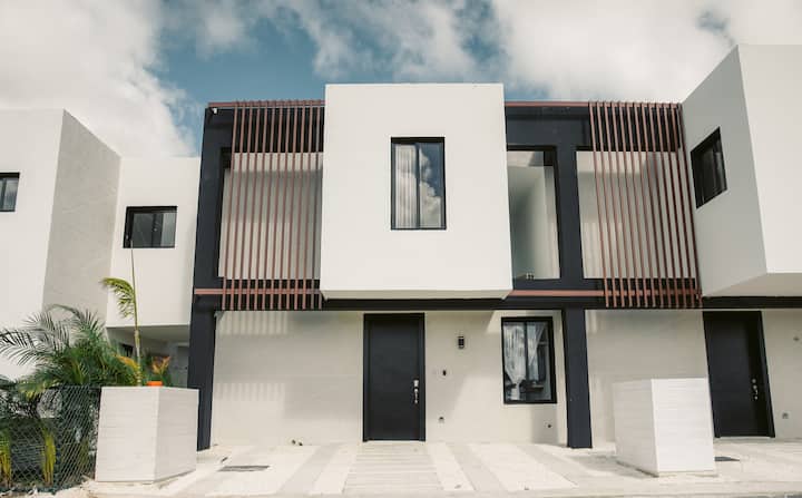 Exquisitetly Decorated 2/2.5, Outdoor Pool, Grill. - Punta Cana