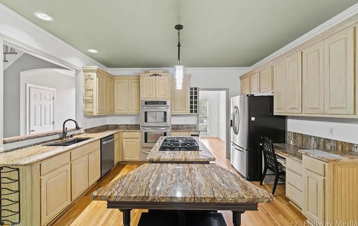 Ispeedluxuryhome - Suwanee, GA