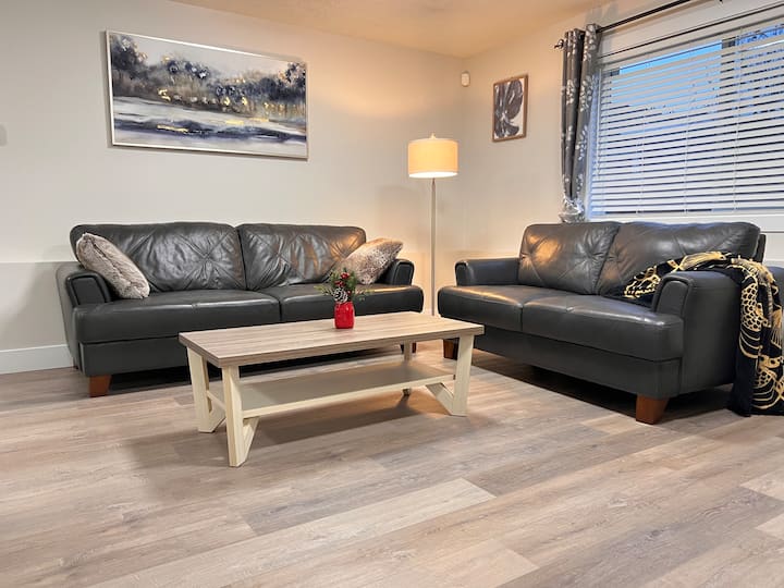 Relaxing And Lovely 3-queen-bed Home In Victoria - Saanich