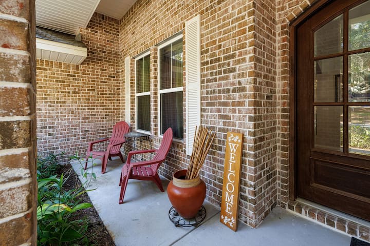 Tranquil 4 Bedroom Home - Fort Walton Beach, FL