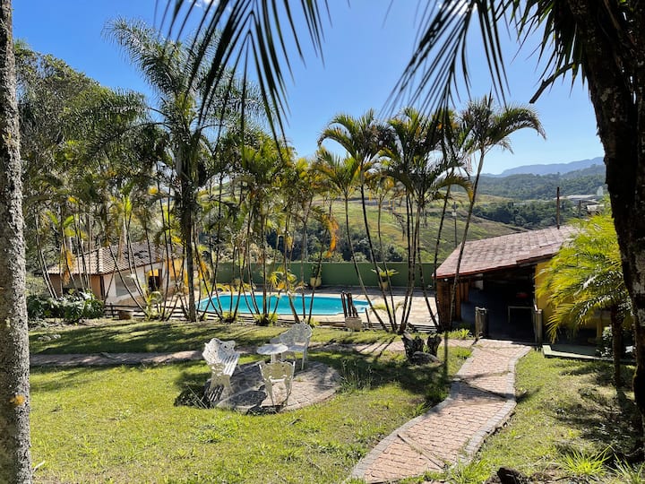Casa De Campo Com Piscina E Churrasqueira - Arujá