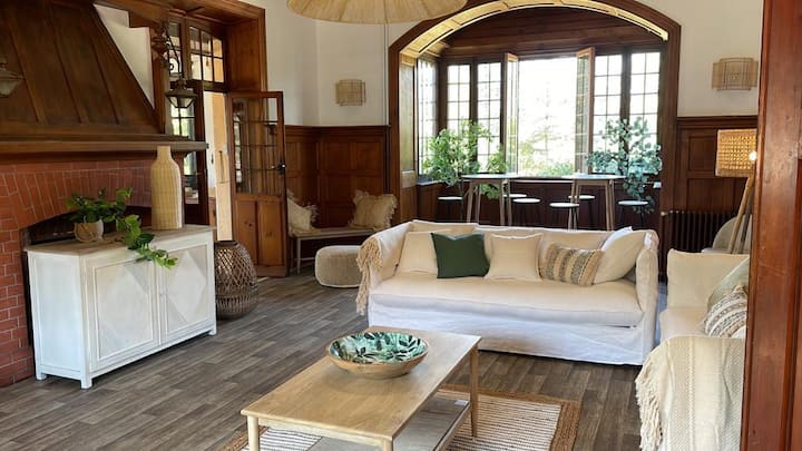 Maison Chaleureuse Avec Piscine Et Jacuzzi - Annonay