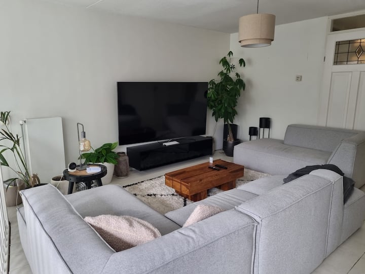 Lovely Bedroom Available In Ams - Zaandam