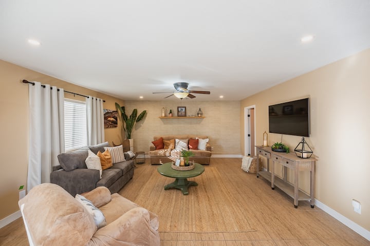 Boho In The Desert! - Henderson, NV