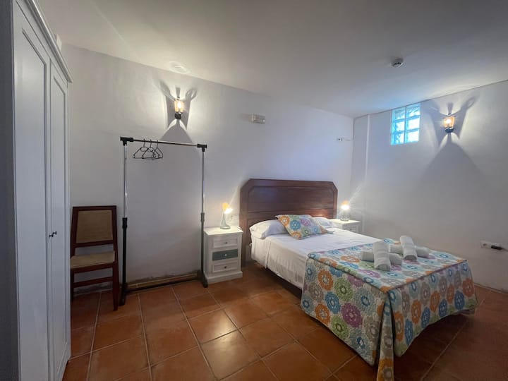 Apartamento En Torrox Con Vista A La Montaña - Torrox