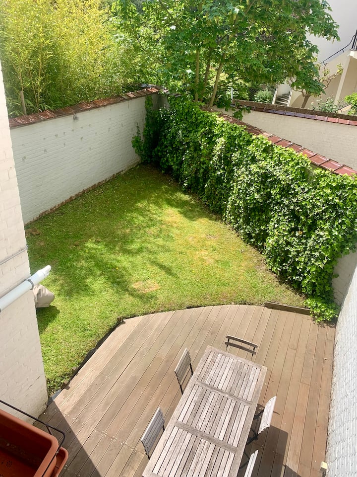 Etterbeek: Superbe Duplex Avec Jardin - Auderghem