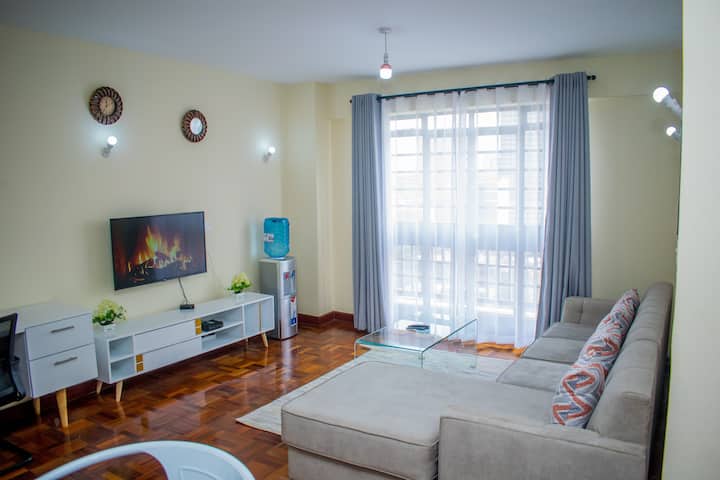 Skyline Views, Westlands, Gym, Workspace & Big-bed - Nairobi