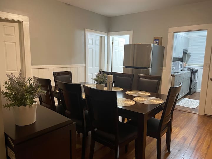 Beautiful 2 Bedroom Apartment - Dartmouth, MA