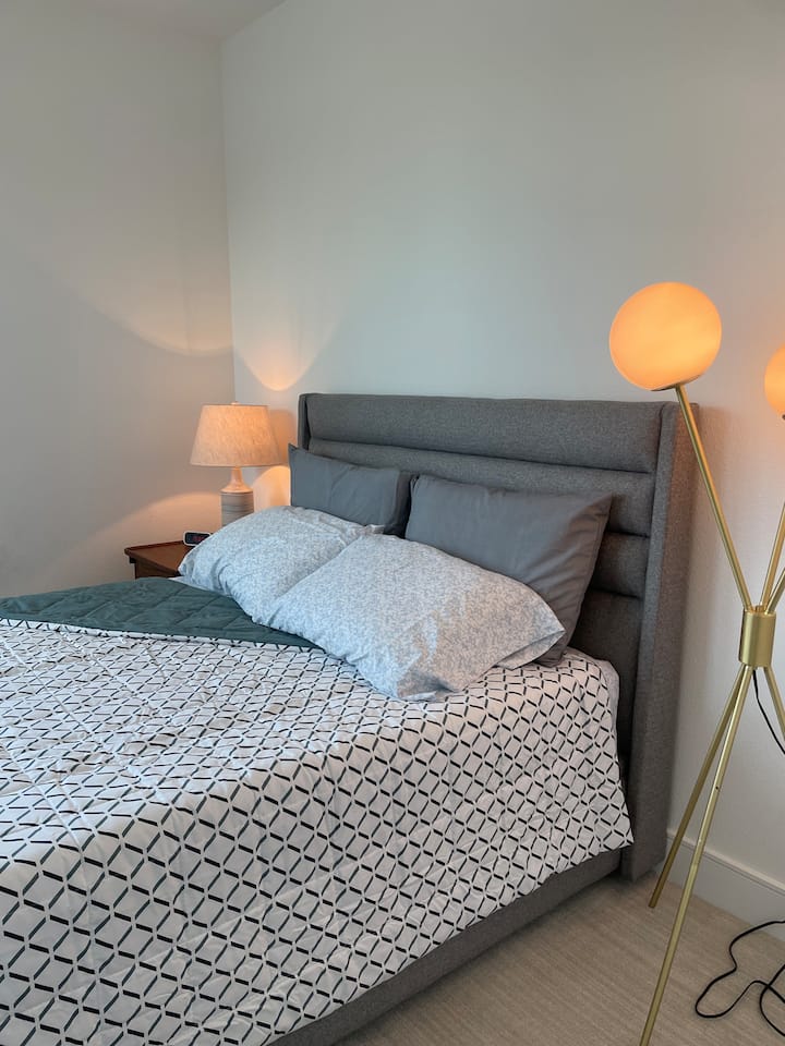Private Room In Brand New Home & Luxury Touches - Sebastopol, CA