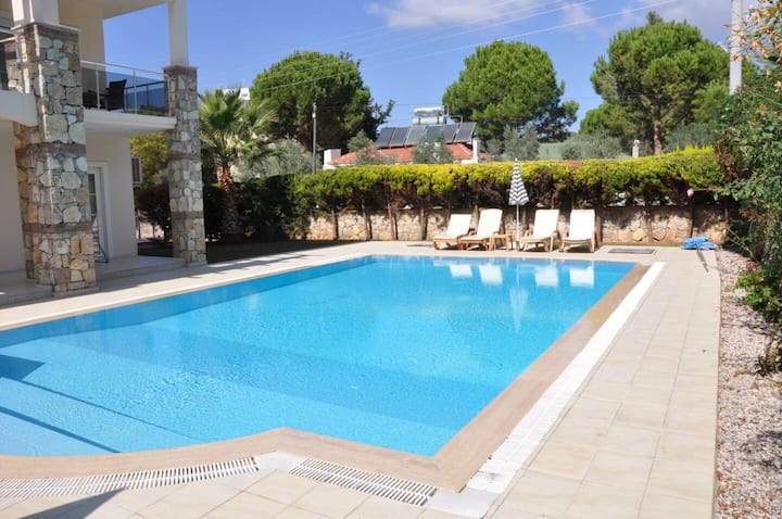 ÖLüdeniz Hisarönü Havuzlu Villa - Ölüdeniz