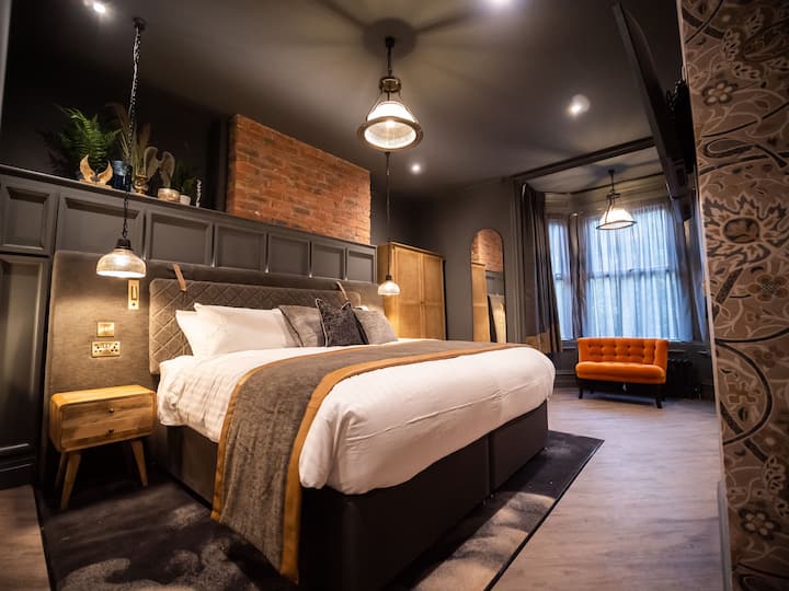 Apartment 2 - The Funky Monk - Durham