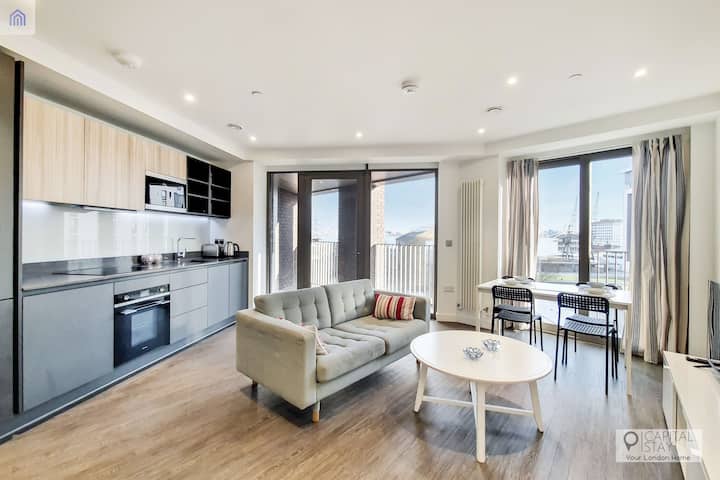Deluxe One Bed Apartment By London Excel - Canning Town - London