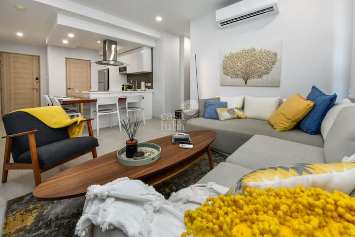 2br Near Palm Beach | Pool, Gym & Rooftop Sunsets - Aruba