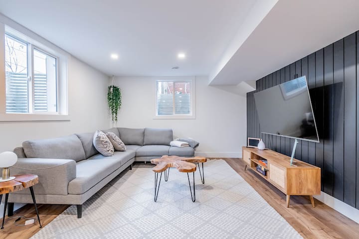 Spacious 3-bedroom Lower Suite • Family & Wine - St. Catharines