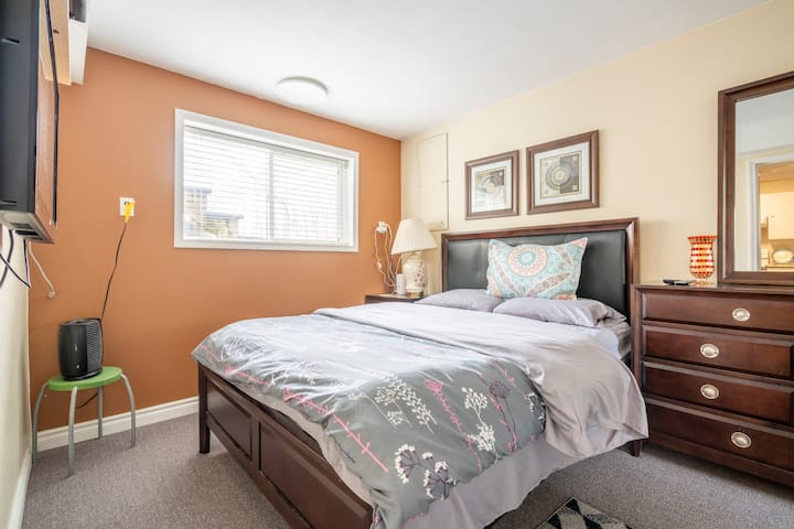 Cheerful 1-bedroom Home, Free Parking L: 24-159101 - Vancouver