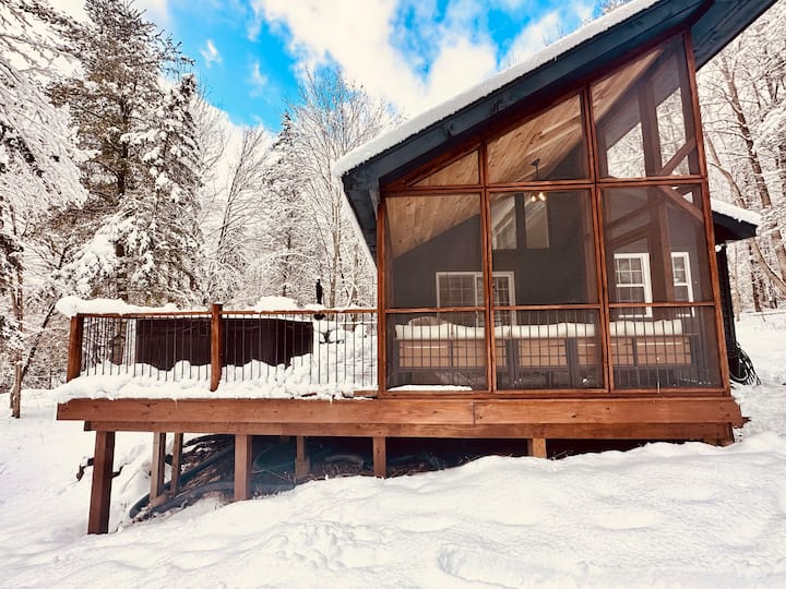 Pine Ridge Cabin- Near Windham & Hunter W/ Hot Tub - Hunter Mountain, NY