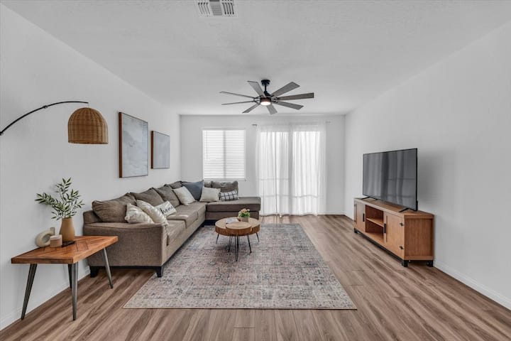 Sincity Haven* Extended Stays Welcome - North Las Vegas, NV