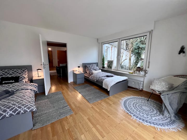 Großzügiger Altbau Bad Homburg Citynah 8 Pers - Oberursel (Taunus)